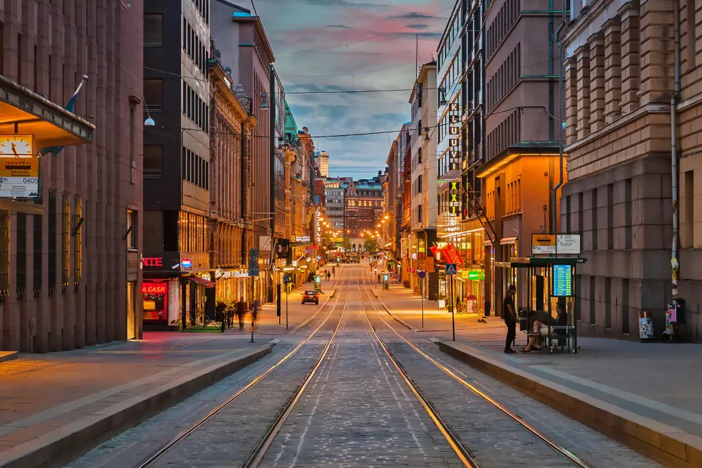 Helsinki – Lindsey Traveler