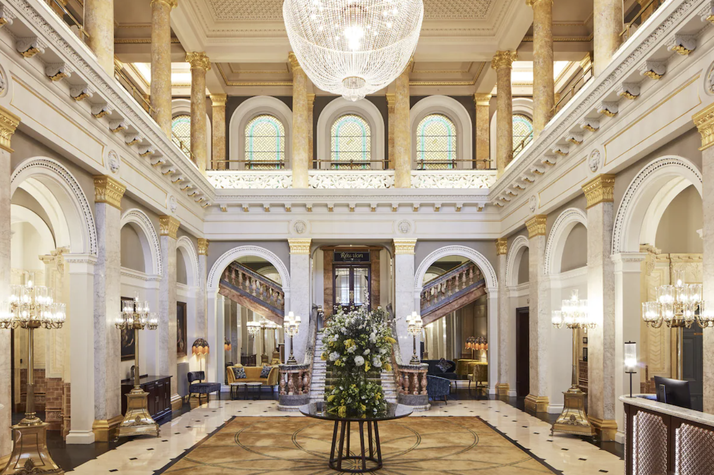 London – Lindsey Traveler